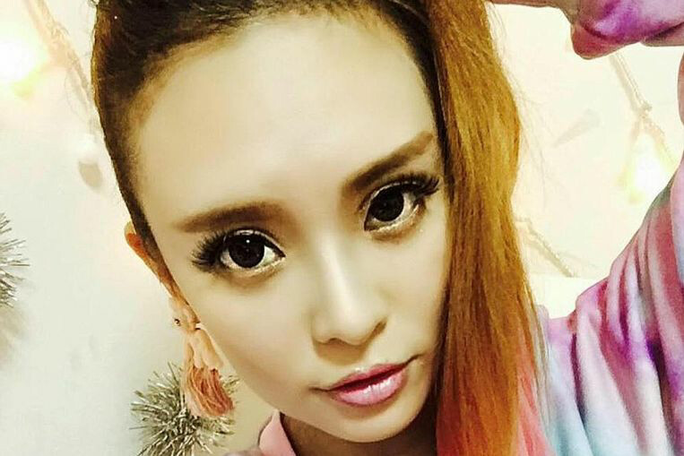 Female Taiwan entertainer Ting Hsiao-chin a wanted criminal - Arts ...